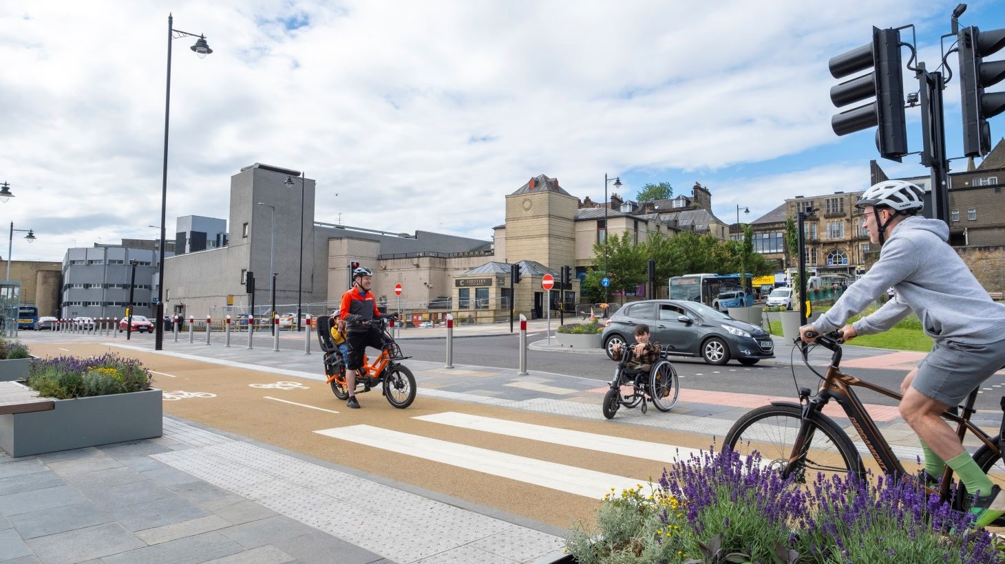Major active travel network transforms the city of Stirling - Walk ...