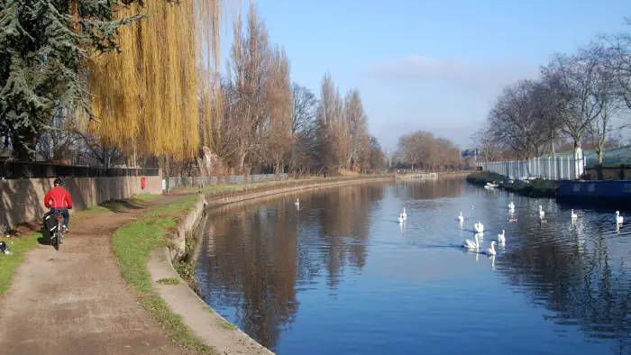 London Docklands and Lea Valley - Walk Wheel Cycle Trust