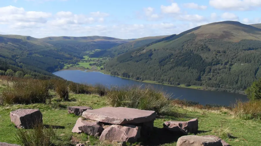 Taff Trail - Cardiff to Brecon - Walk Wheel Cycle Trust