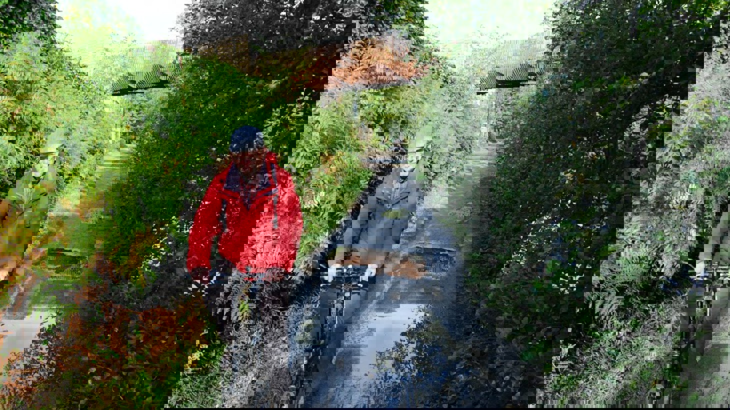 Upgraded Leeds waterside cycle path now open for locals - Walk Wheel ...