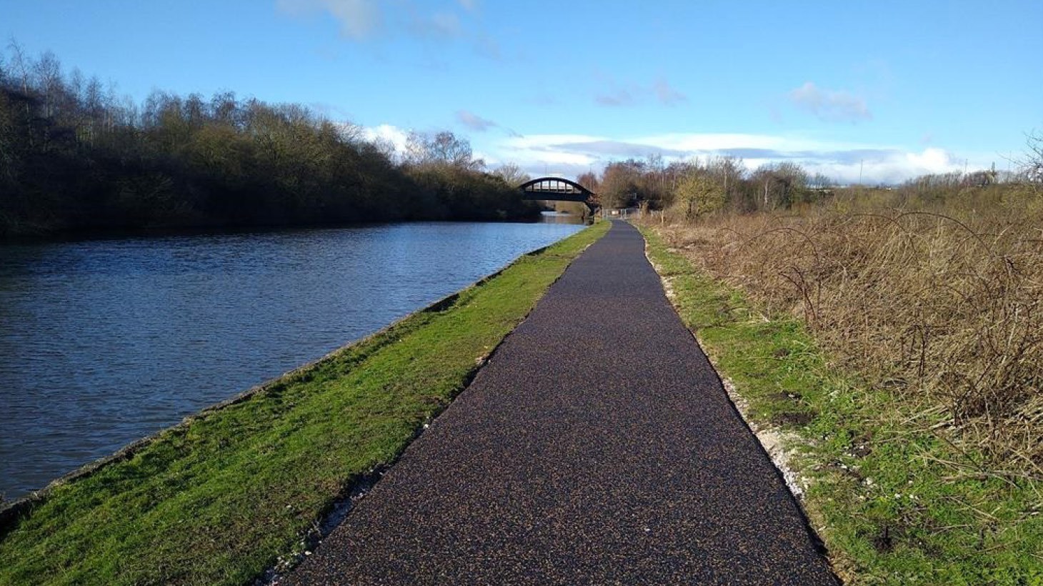 Upgraded Leeds waterside cycle path now open for locals - Walk Wheel ...