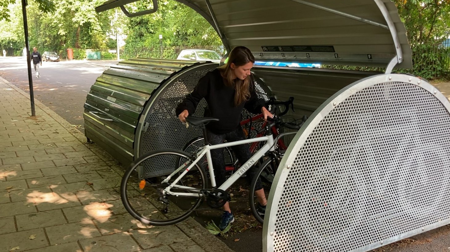 Secure cycle parking is vital to getting more people on bikes - Walk ...