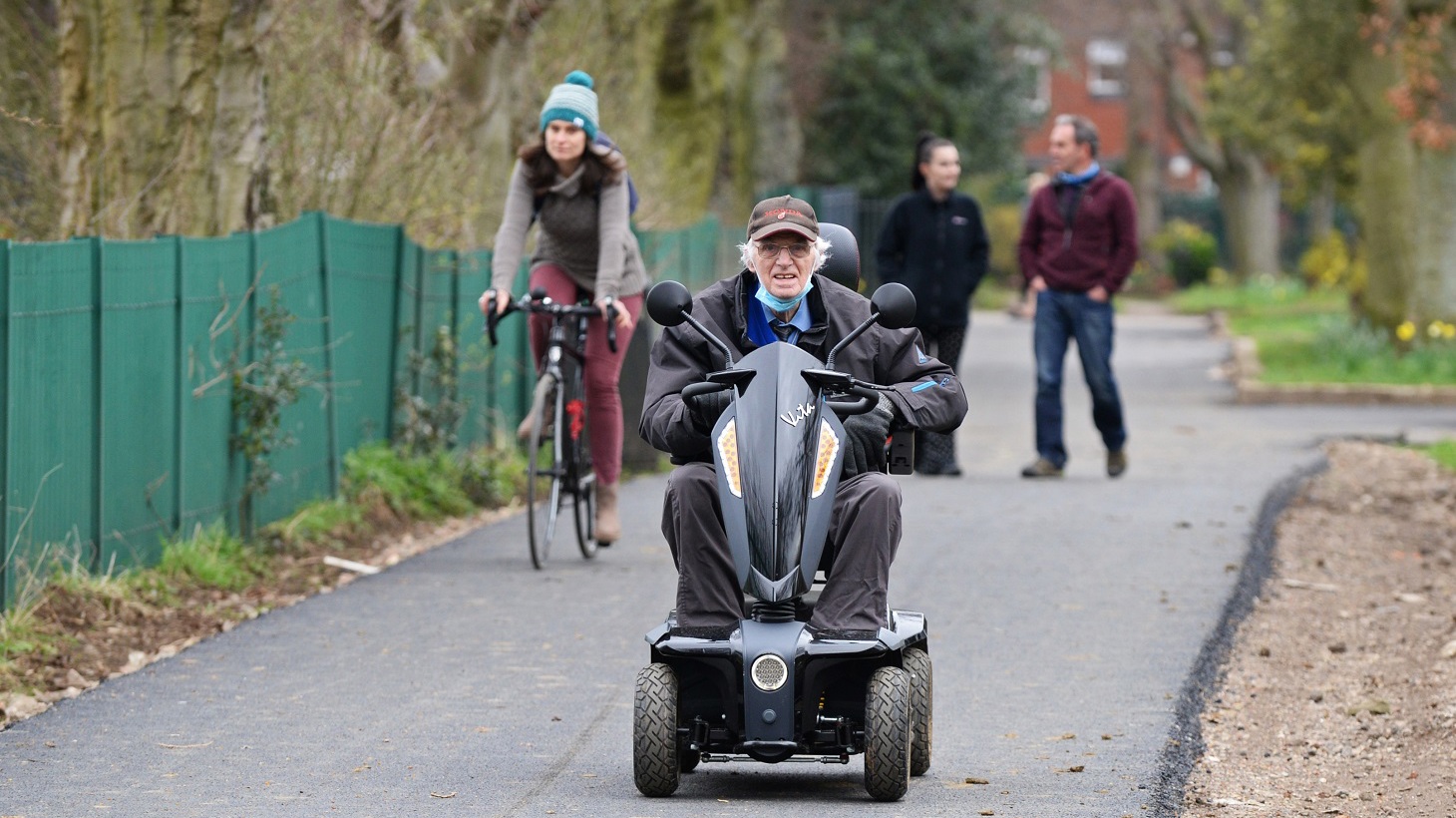 Connecting communities along the Trans Pennine Trail - Walk Wheel Cycle ...